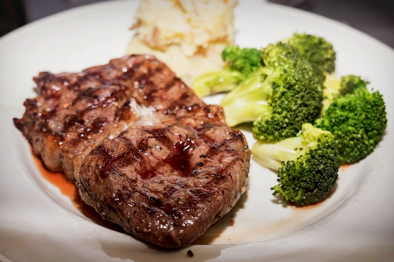 Manzo al Limone | Traditional Beef Dish From Lombardy, Italy