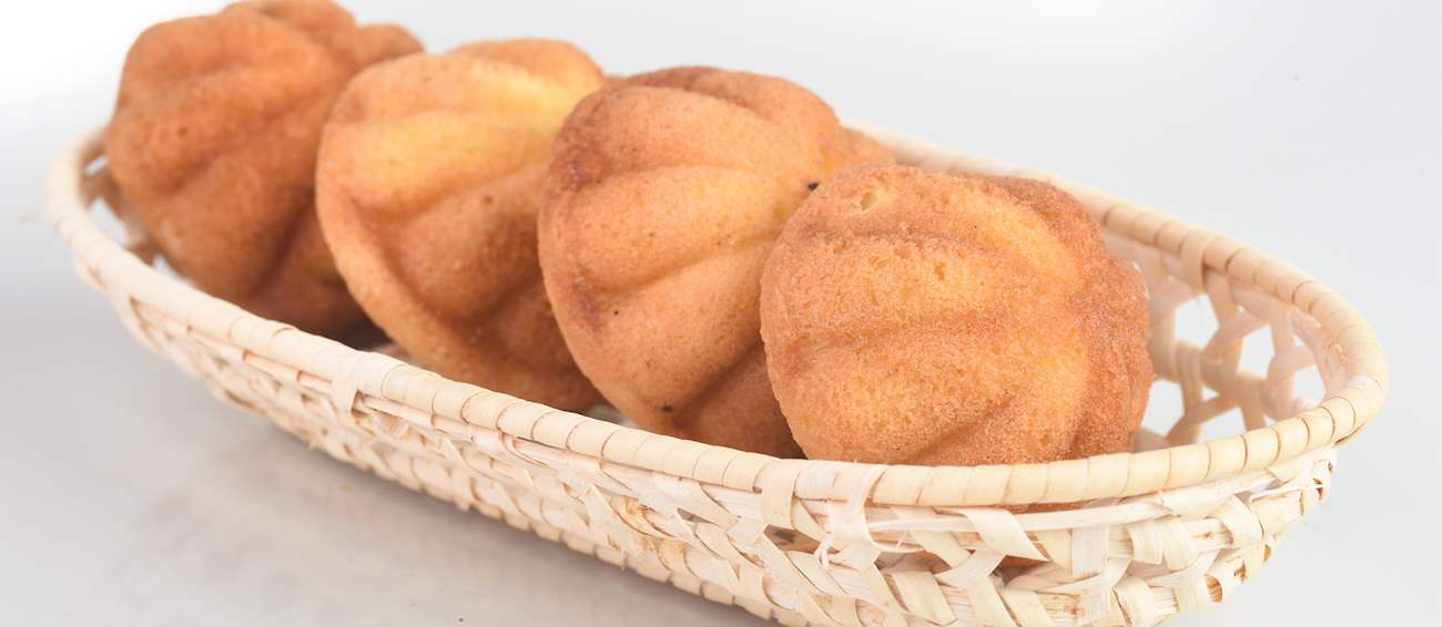 Bahulu | Traditional Dessert From Malaysia, Southeast Asia