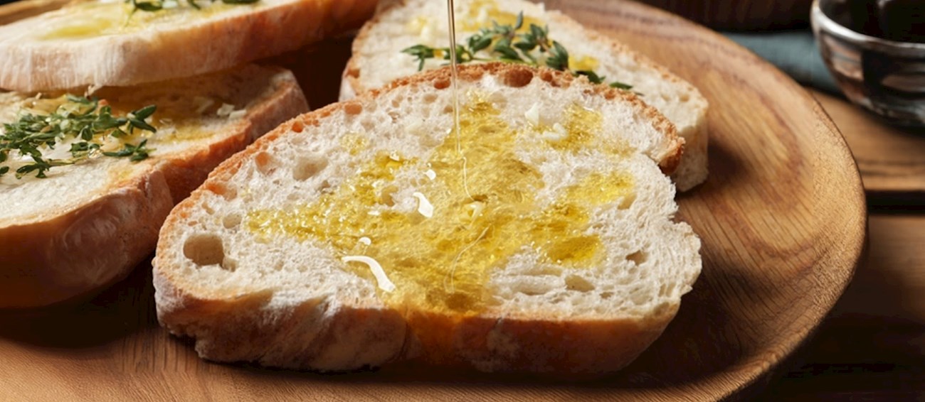Pane e Olio | Traditional Appetizer From Italy, Western Europe