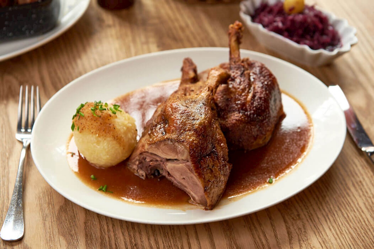 Ente in Bier | Traditional Duck Dish From Germany, Central Europe