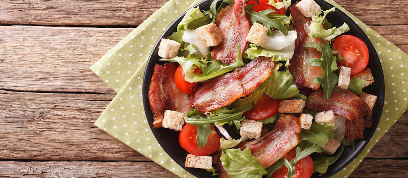 Sałatka z Boczkiem | Traditional Salad From Poland, Central Europe