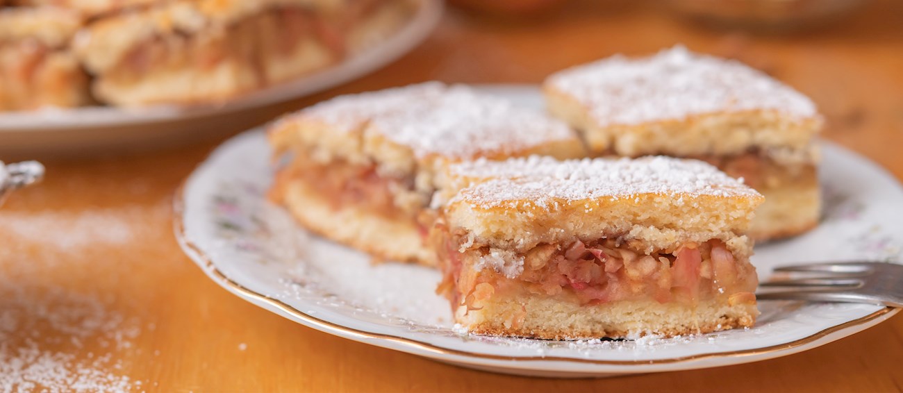 Almás Pite | Traditional Sweet Pie From Hungary, Central Europe