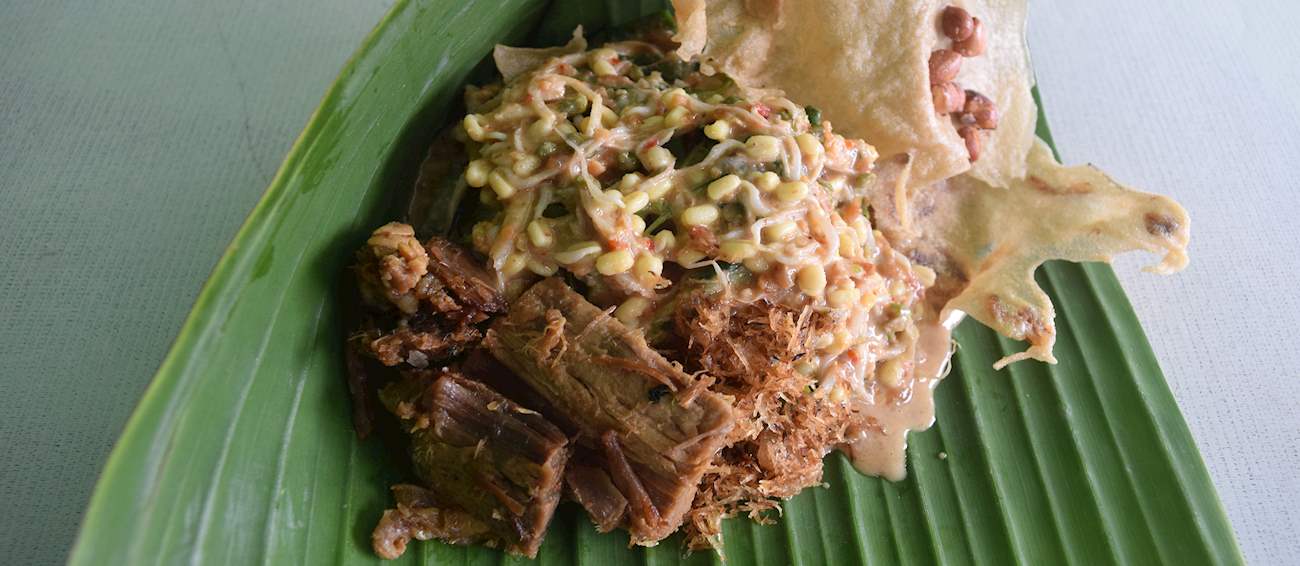 Nasi Pecel | Traditional Rice Dish From East Java, Indonesia