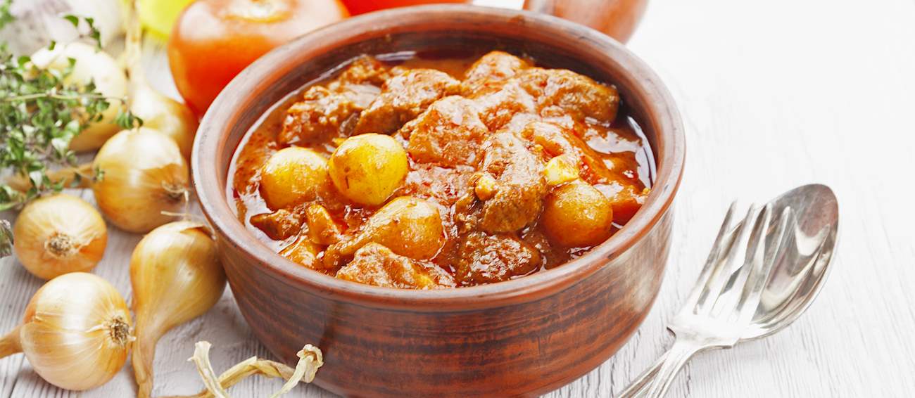 Stifado | Traditional Stew From Greece, Southeastern Europe