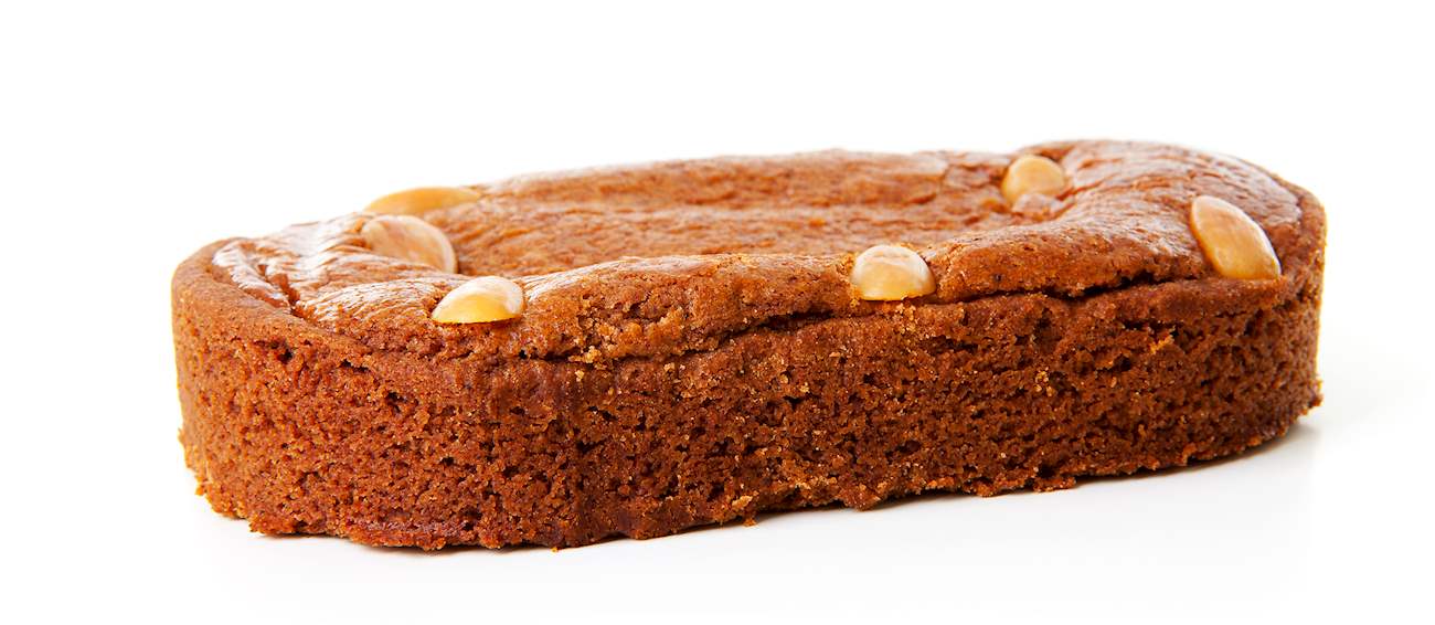 Groninger Koek | Traditional Sweet Bread From Groningen, Netherlands