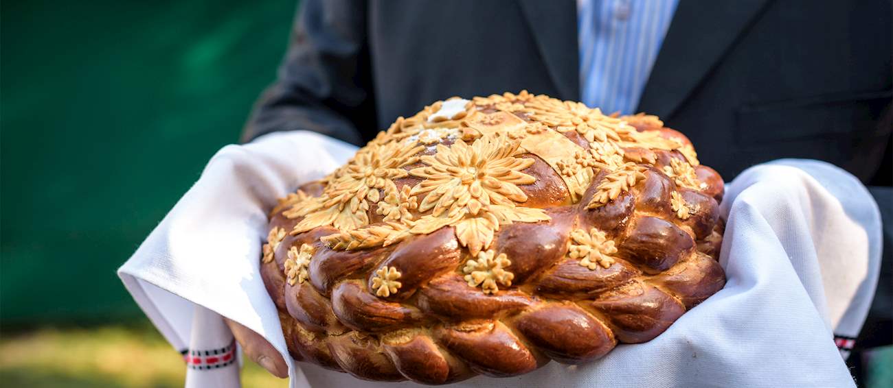 Korovai | Traditional Bread From Ukraine, Eastern Europe