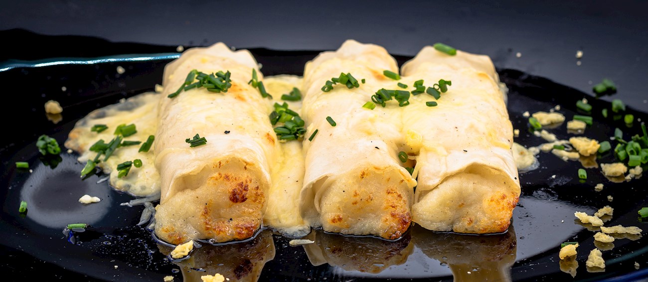 Canelons a la Catalana | Traditional Pasta From Catalonia, Spain