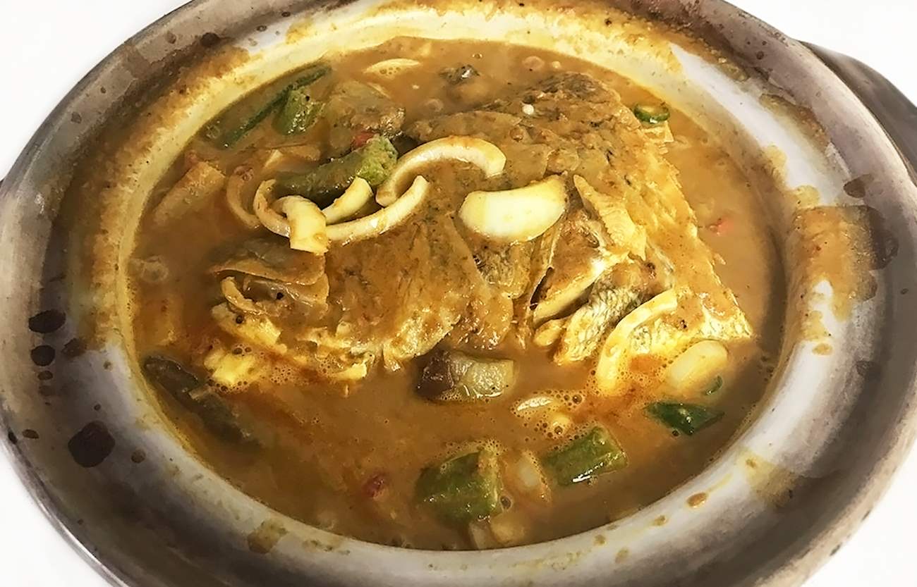 Ocean Curry Fish Head | TasteAtlas | Recommended authentic restaurants