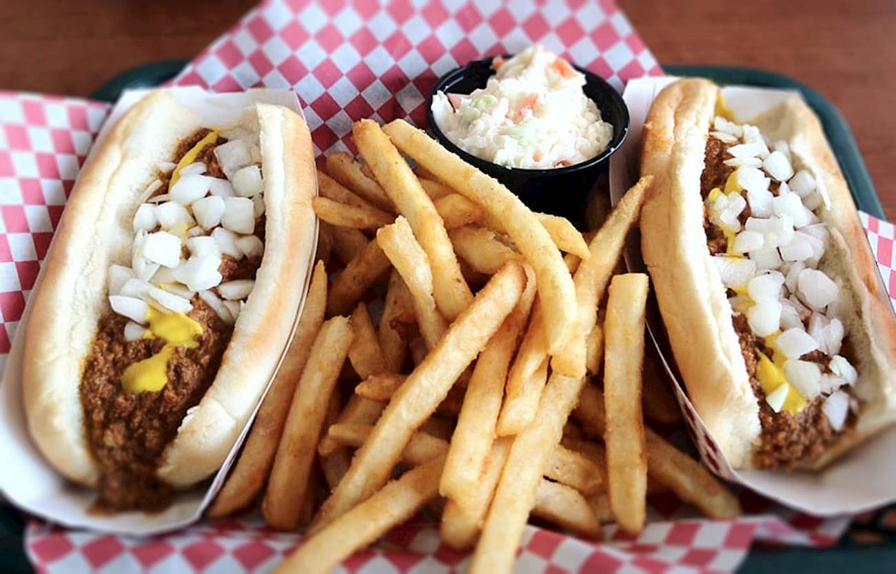 Michigan Hot Dog In Gus' Red Hots | TasteAtlas | Recommended authentic ...