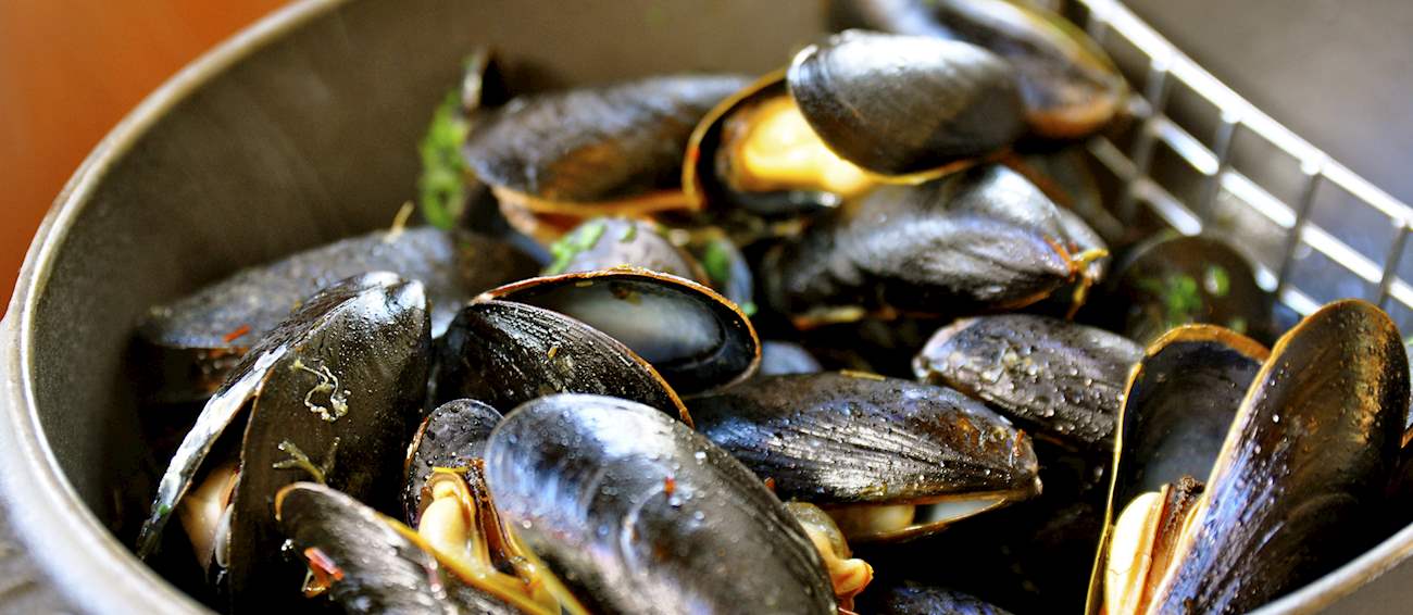 Moules de Bouchot | Local Mussels From Lower Normandy, France