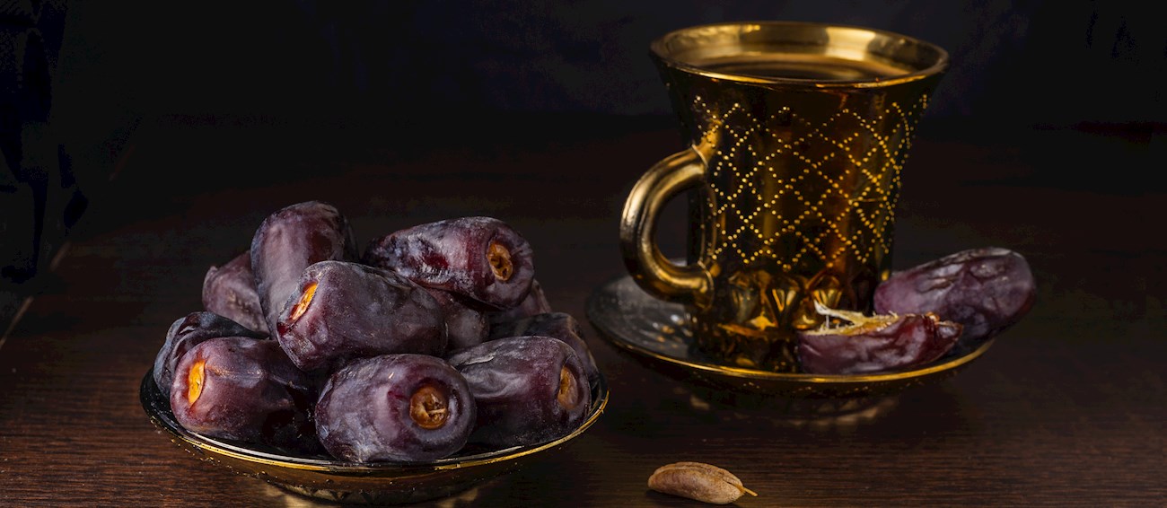 Khormâ-ye Mozâfati | Local Dates From Bam, Iran