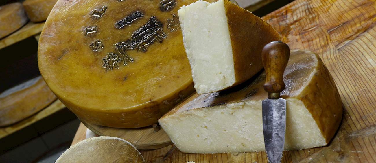 Silter | Local Cheese From Camonica Valley, Italy