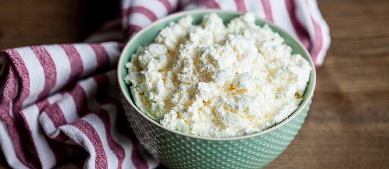 Tvorog | Local Cottage Cheese From Russia, Eastern Europe