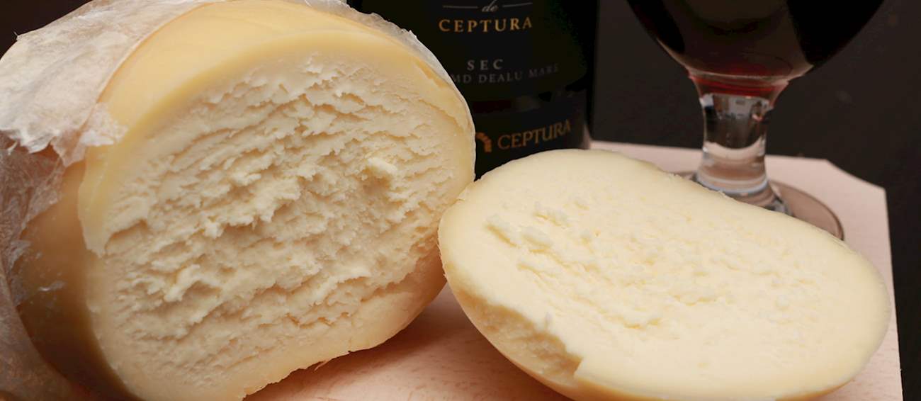 Brânză de Burduf | Local Cheese From Brașov, Romania