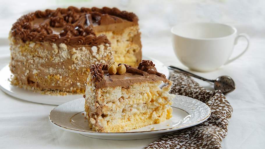 Dacquoise Authentic Recipe | TasteAtlas