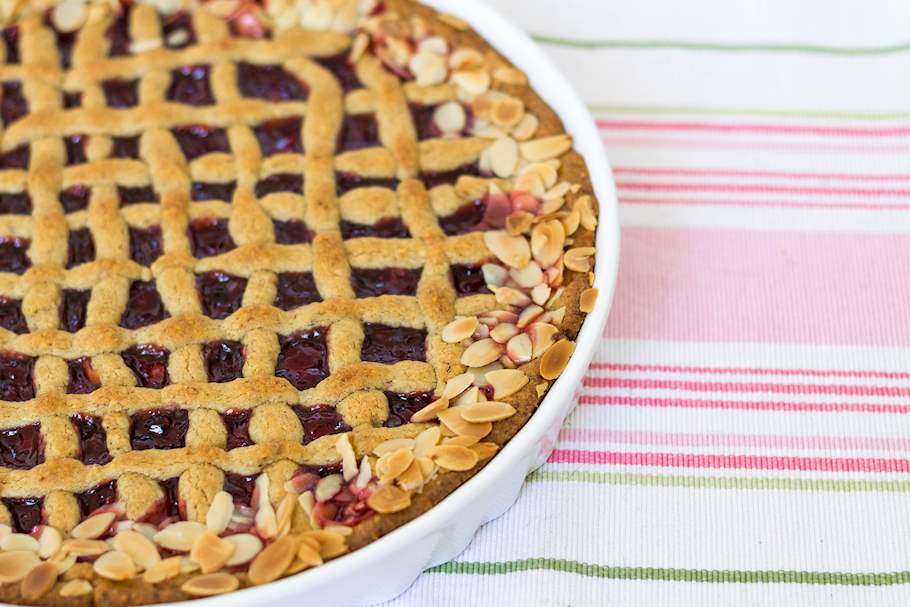 Linzer Torte Authentic Recipe | TasteAtlas