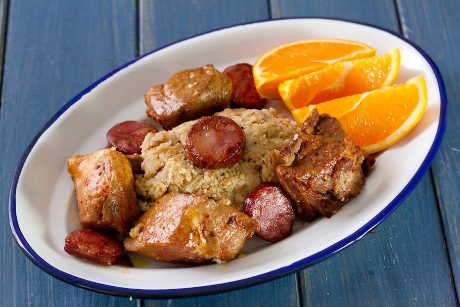 Portuguese Migas in Alentejo Style Authentic Recipe | TasteAtlas