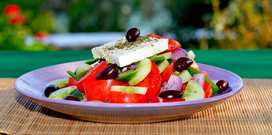 Horiatiki Salata Authentic Recipe | TasteAtlas