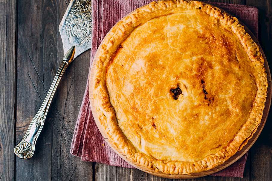 Tourte Lorraine Authentic Recipe | TasteAtlas