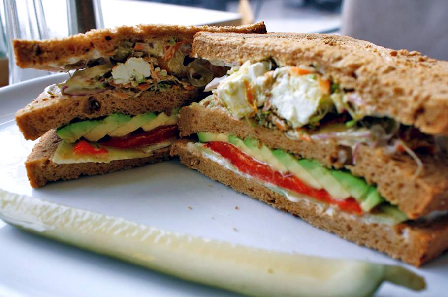 California Club Sandwich Authentic Recipe | TasteAtlas