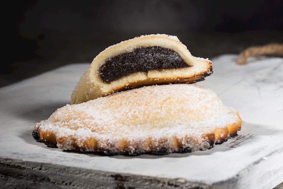 Cassatelle di Agira Authentic Recipe | TasteAtlas