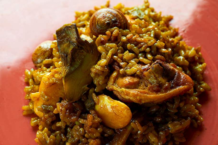 Paella Castellón Authentic Recipe | TasteAtlas