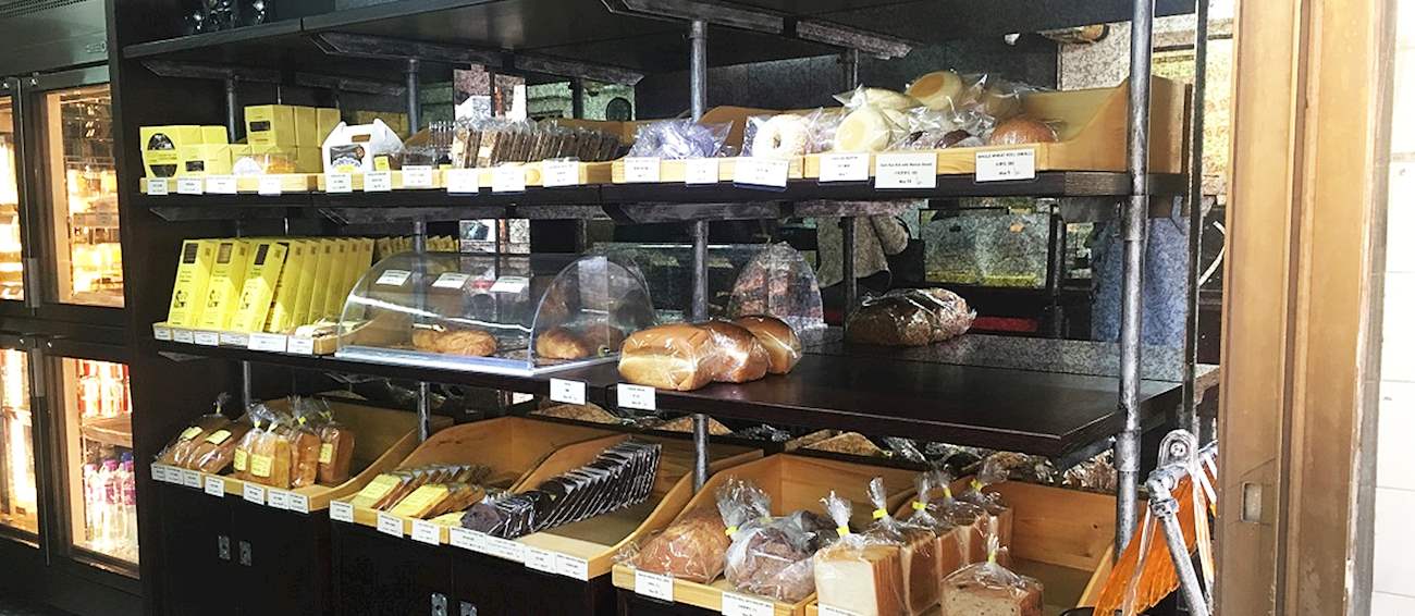 Lord Stow's Bakery | TasteAtlas | Recommended authentic restaurants